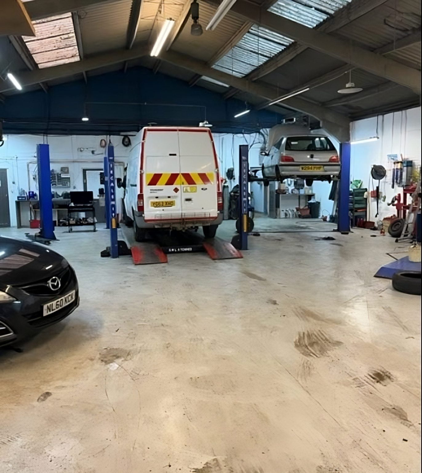 Professional Car Servicing in Coventry | CSC Garage